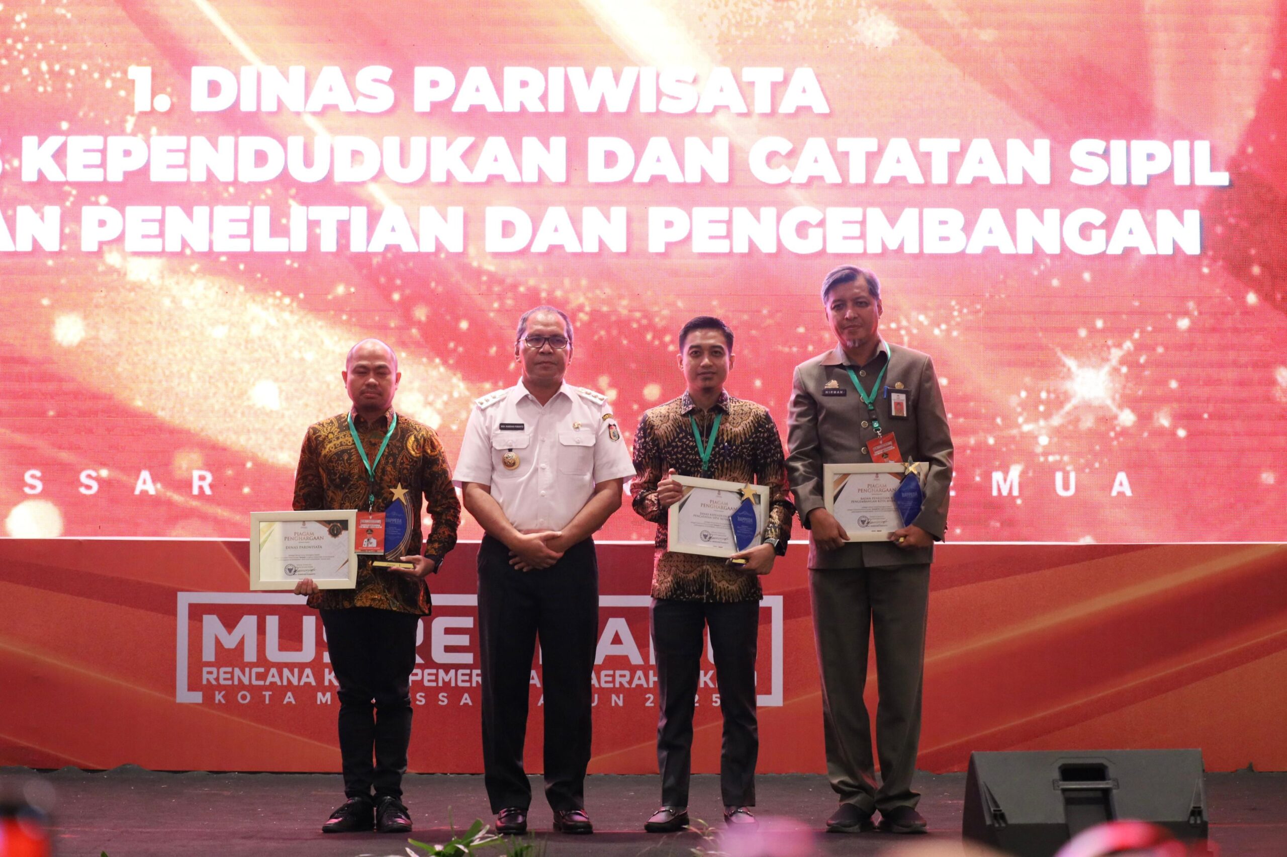 Pj Sekda Jadi Juri, Ini 3 OPD Terbaik di Makassar, Ada Favoritmu?