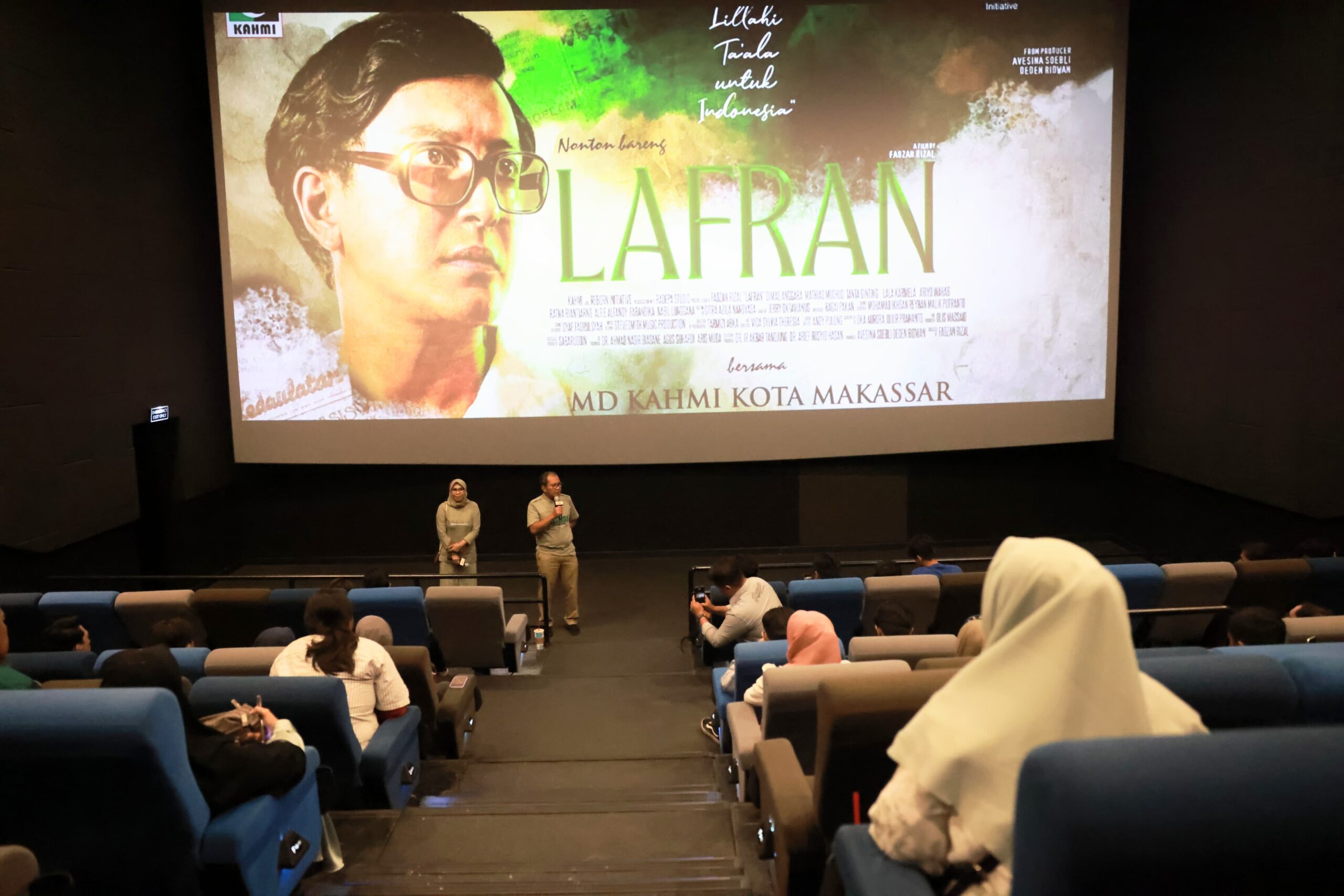 Danny Pomanto dan KAHMI Makassar Nobar Film Biografi Pendiri HMI ...